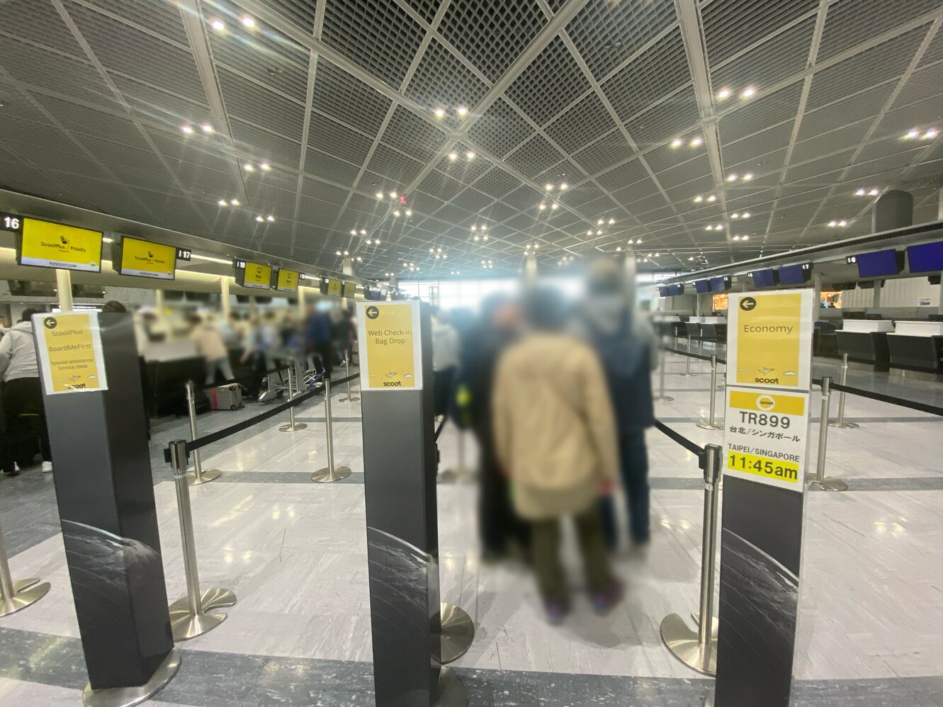 【搭乗レビュー】成田と台北を繋ぐスクート航空のTR899便、TR898便エコノミークラスの機内 | ぽちの旅ログ