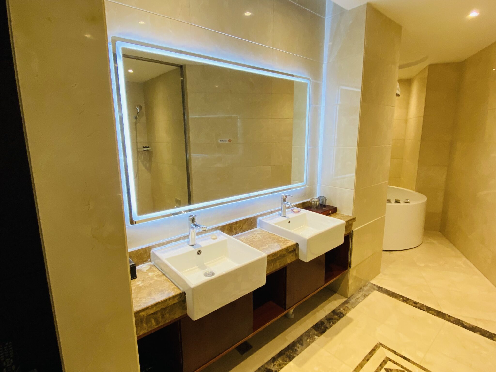 【搭乗記】北京-ミュンヘンを繋ぐエアチャイナ CA961に乗ってみた！評判、チェックイン、機内食などご紹介 | ぽちの旅ログ