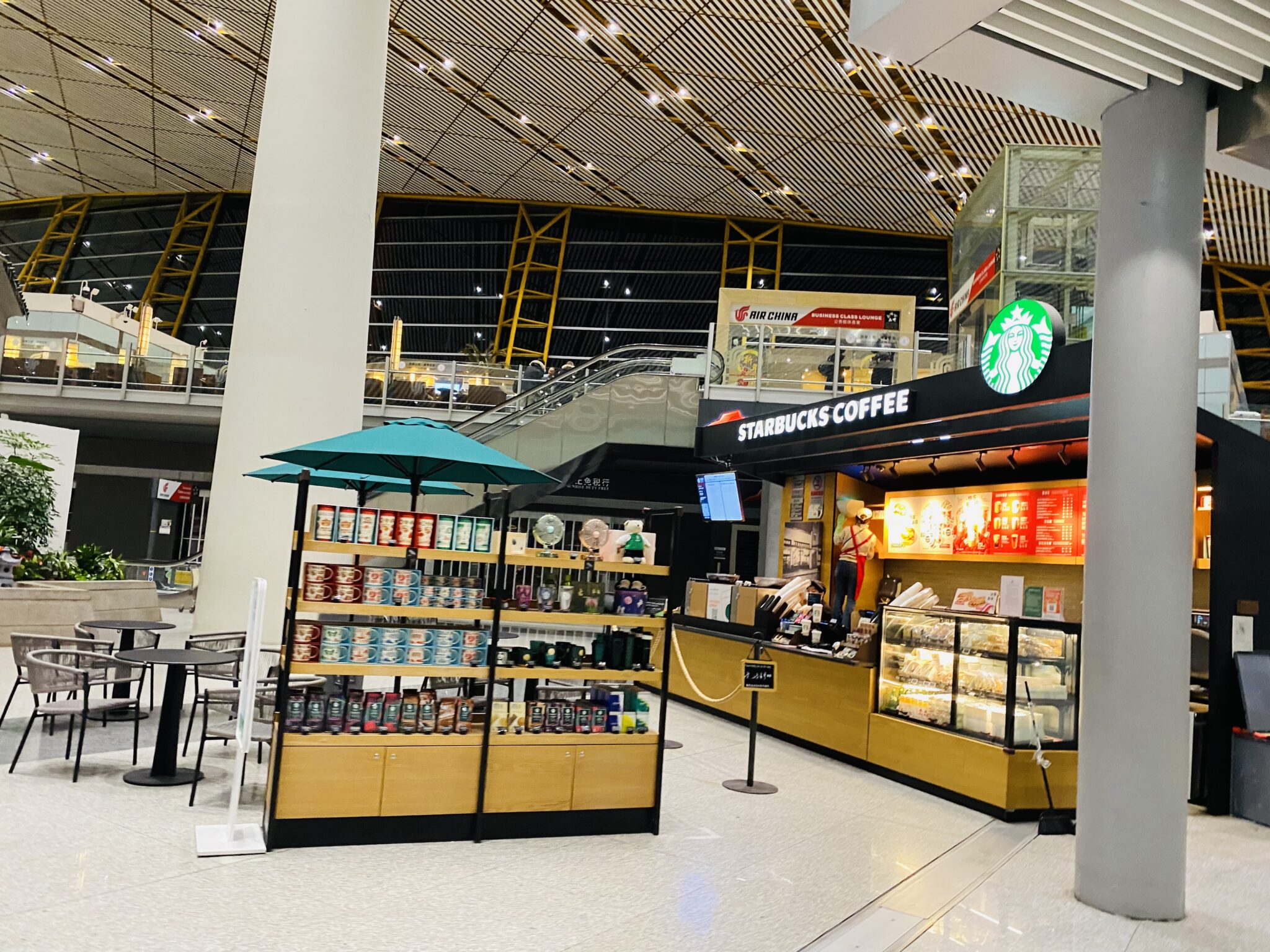 【搭乗記】北京-ミュンヘンを繋ぐエアチャイナ CA961に乗ってみた！評判、チェックイン、機内食などご紹介 | ぽちの旅ログ